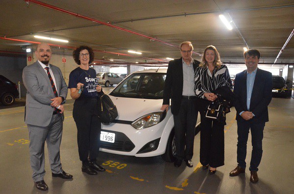 Promenor FW recebe veículo do TJRS - Grupo Chiru Emissoras de Rádio ...