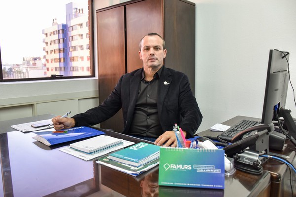 Região ganha representatividade com Gilmar da Silva na Famurs - Grupo ...